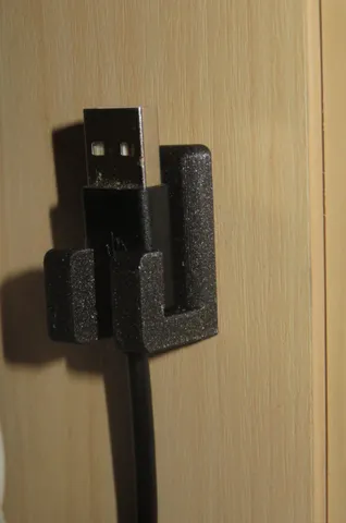 USB cable hook by Warner Hedgehog | Download free STL model ...