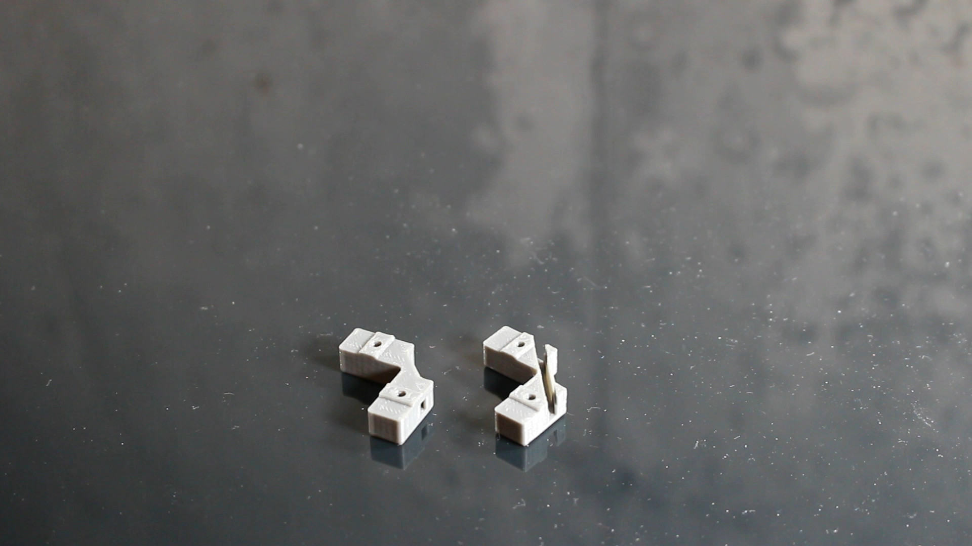 Wire guide / Cable corners by Kapman's Workshop | Download free STL ...