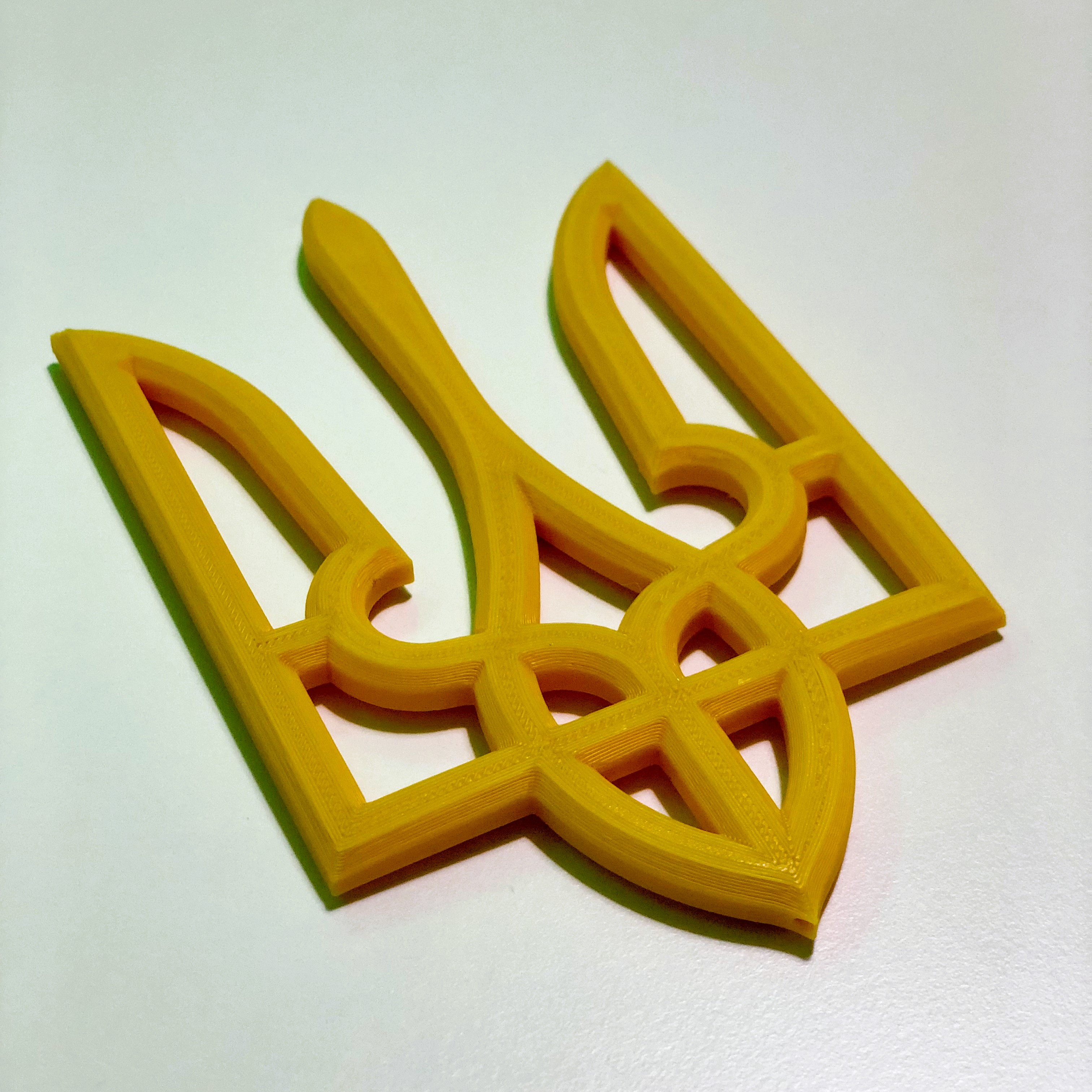 Ukrainian coat of arms – trident, or tryzub by MazaaFIN | Download free ...