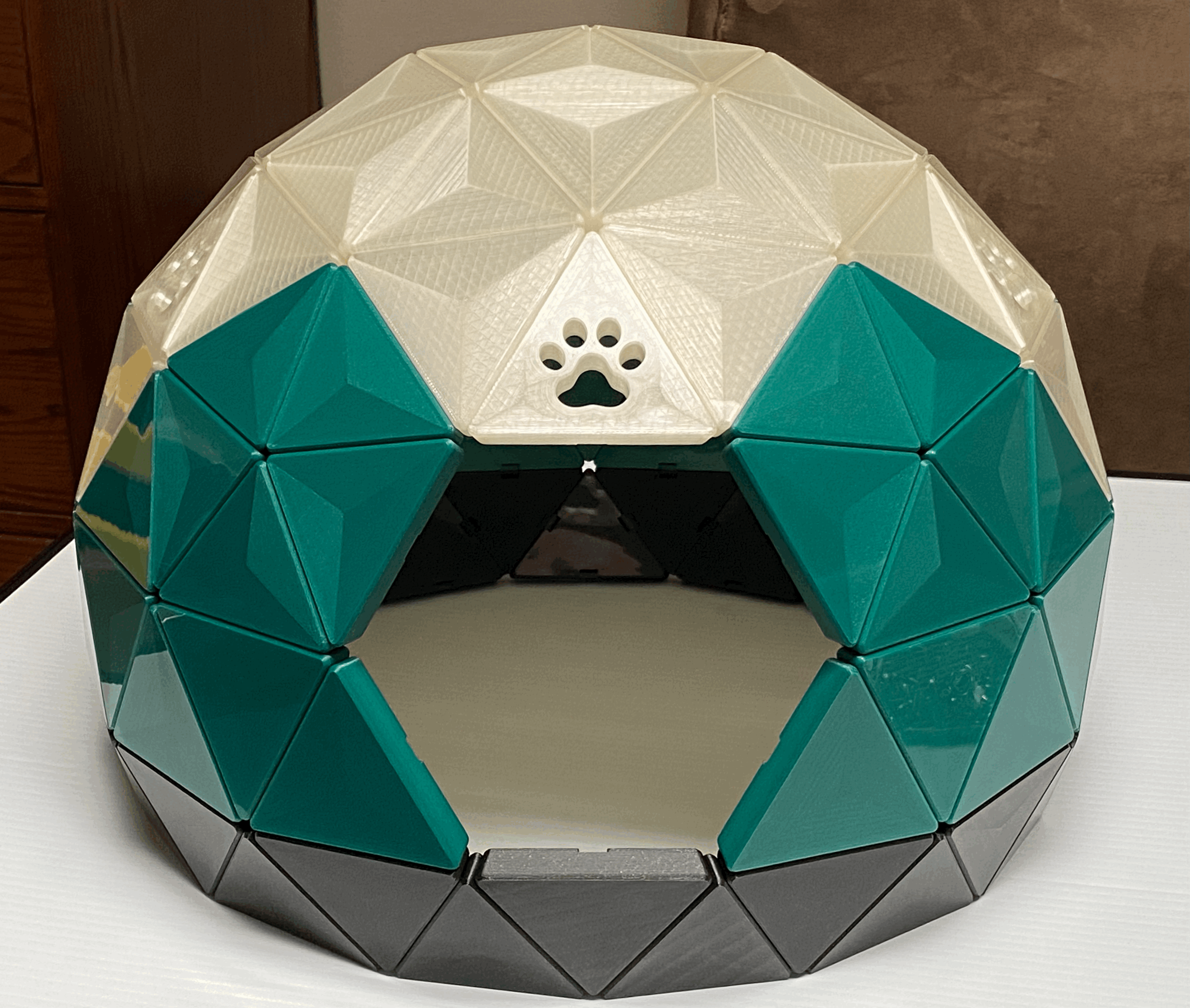 Geodesic Dome Cat House - Totally Screwed Remix por Hackjaz | Descargar ...