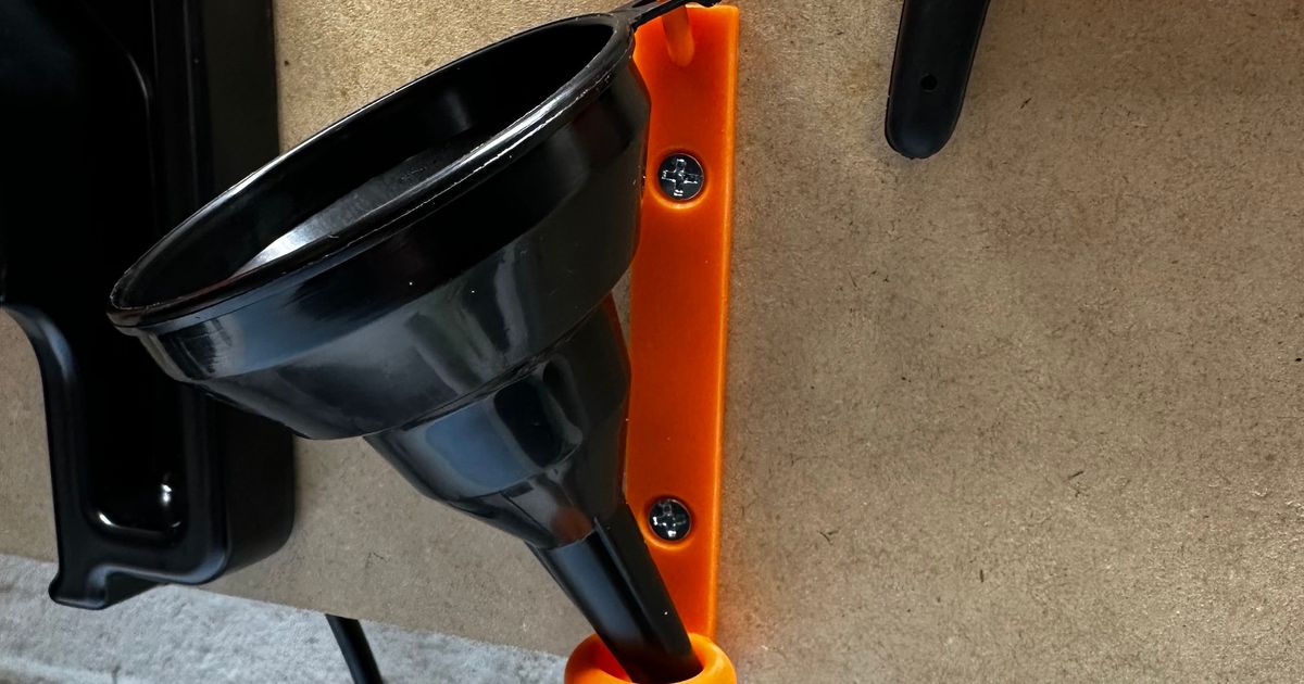 Funnel Wall Mount by Make Break Innovate | Download free STL model ...