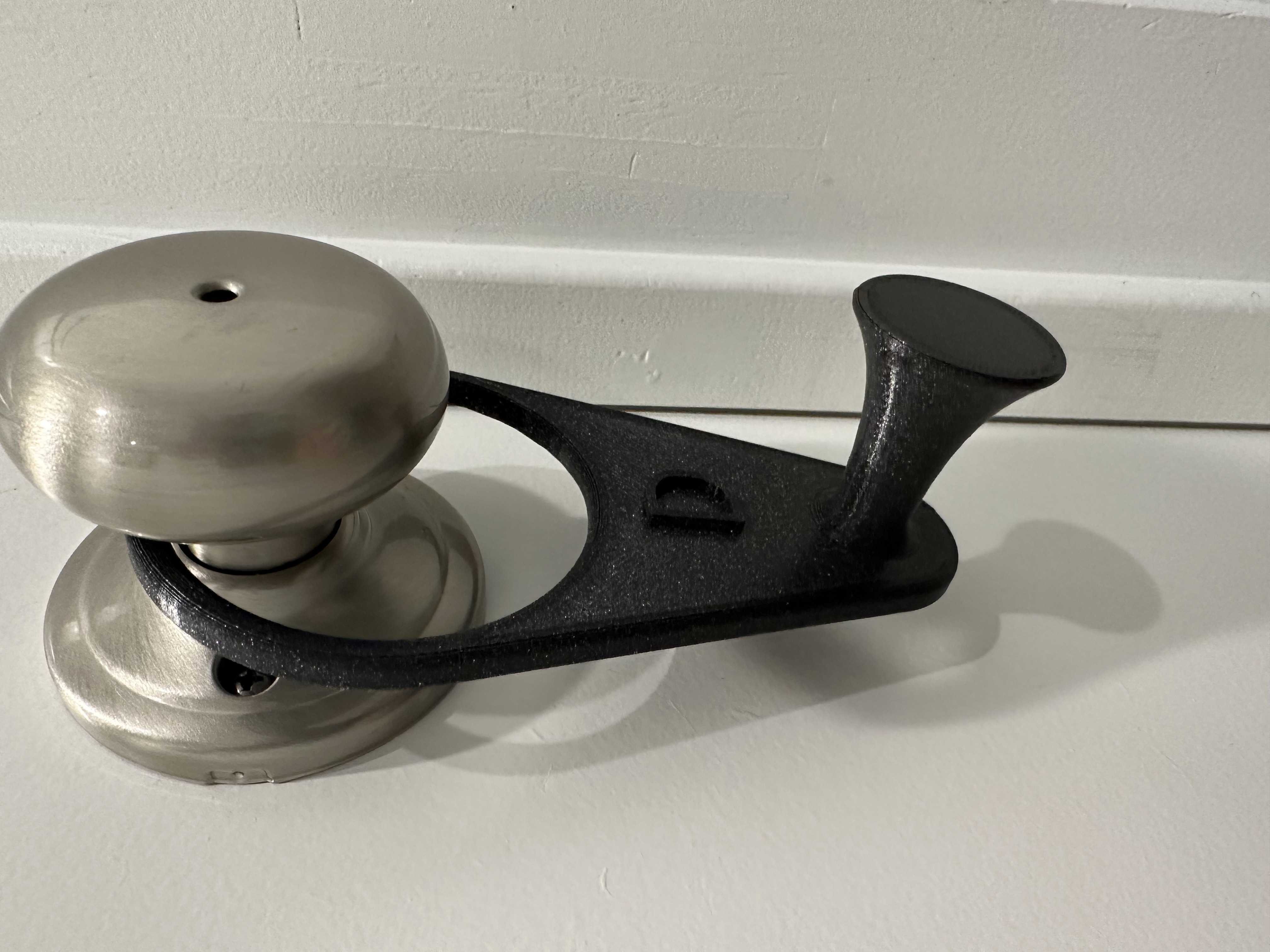 Robe Hanger for Doorknob by Barty2008 | Download free STL model ...