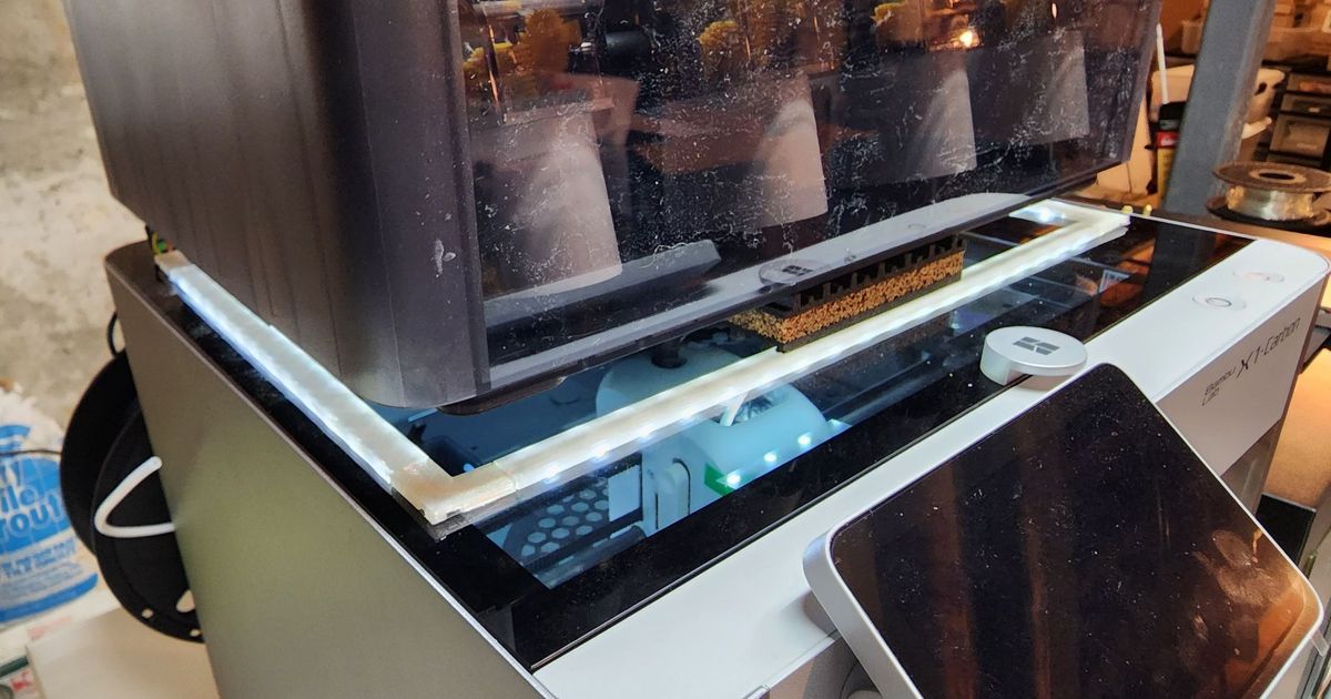 LED Strip Track for Bambu Labs X1C by Tarrant1701 | Download free STL ...