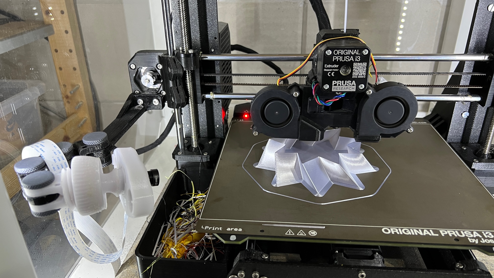 Slim Articulated Camera Arm by wolffman | Download free STL model ...