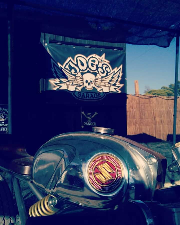 Custom Motorbike Tank Logo - Suzuki by Cultura Mat3rial | Download free ...