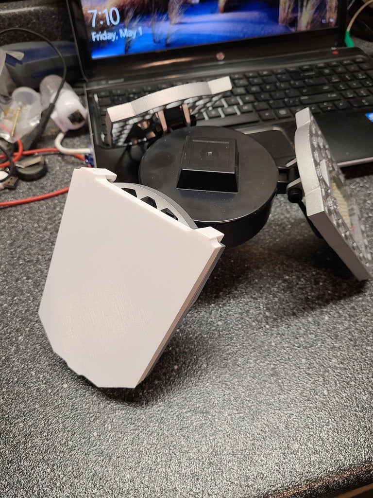 Deformable LED Light Diffuser by BrokenPoet | Download free STL model ...