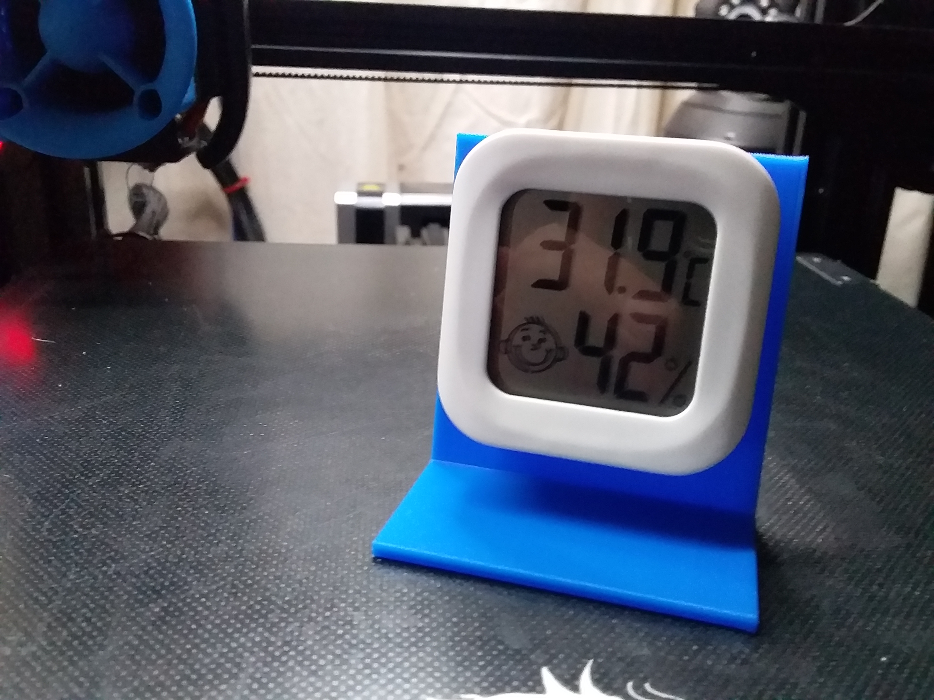Thermometer, Hygrometer Desk Stand by Mark | Download free STL model ...