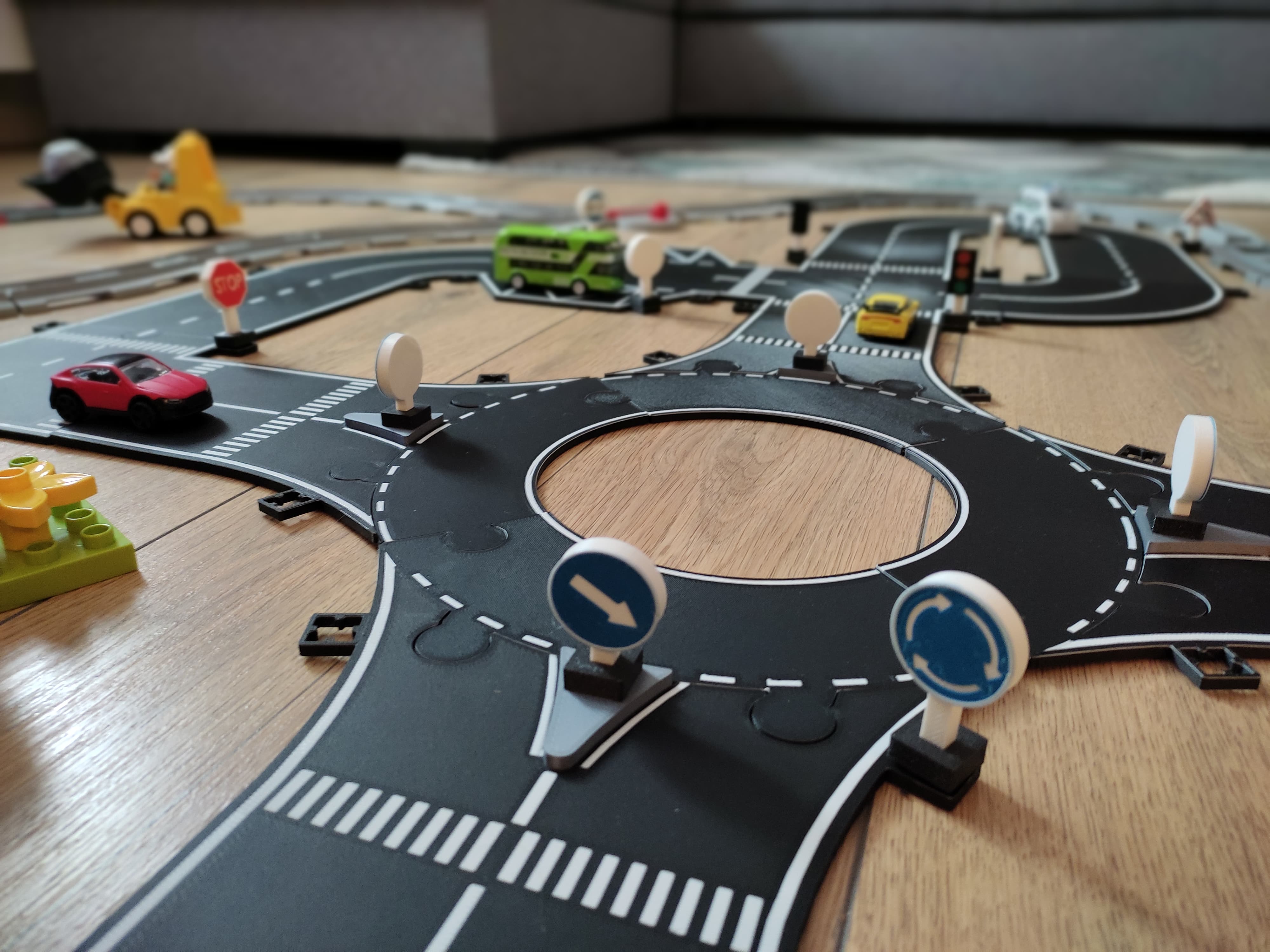 Foldable road toy by Adam | Download free STL model | Printables.com