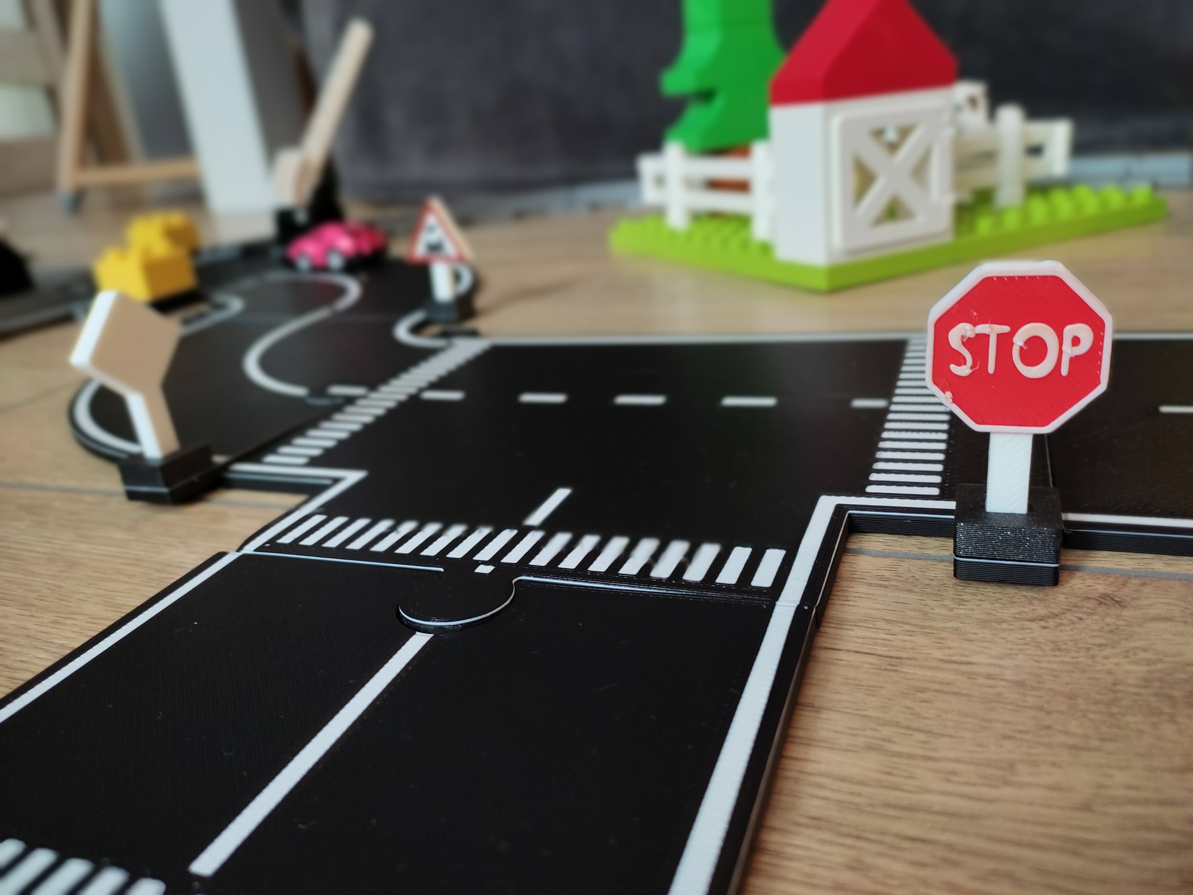 Foldable road toy by Adam | Download free STL model | Printables.com