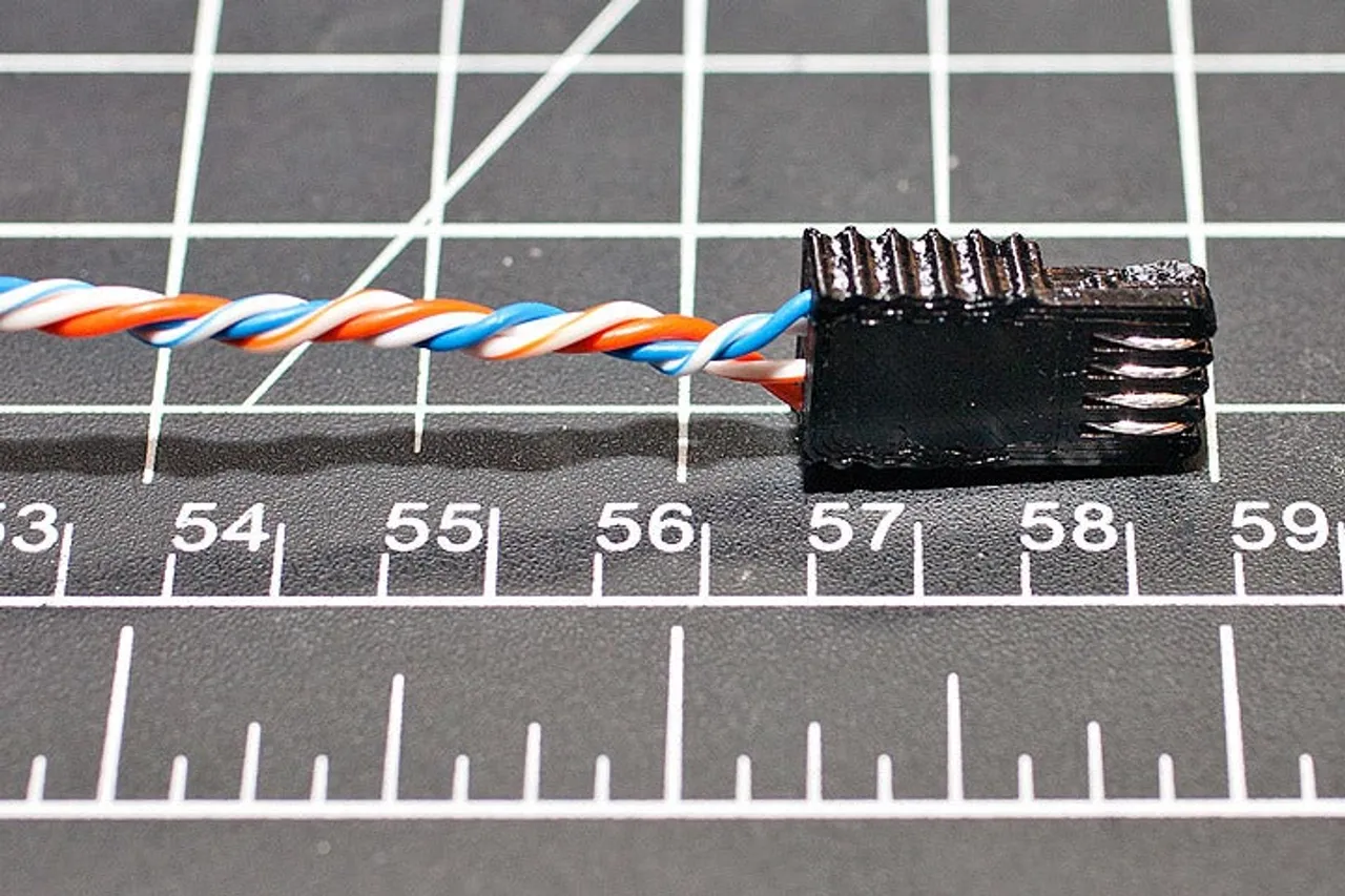 SPC Serial data connector for calipers and Indicators (DIY DRO) by mgx ...