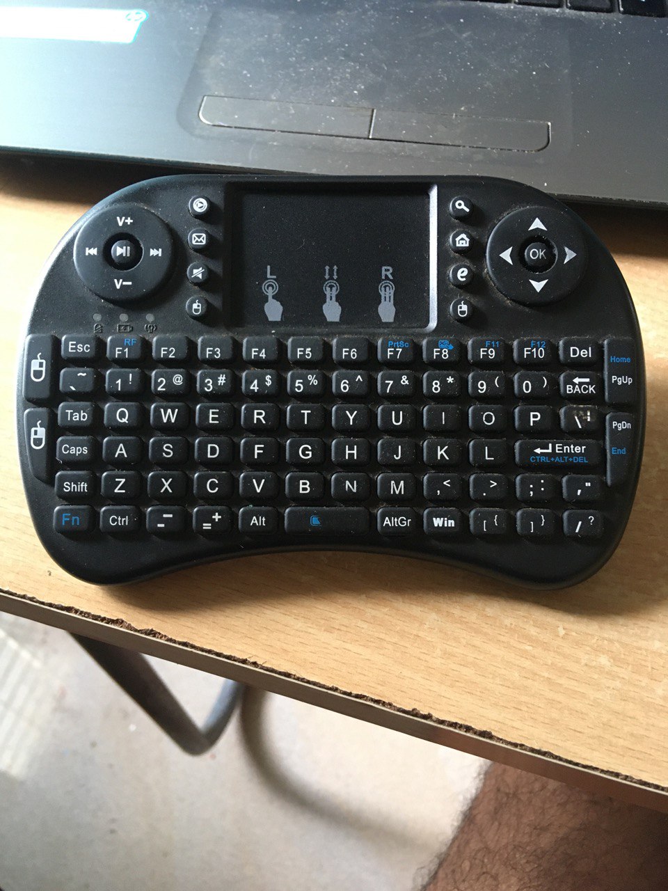 Mini keyboard 18650 Housing by Black Jack | Download free STL model ...