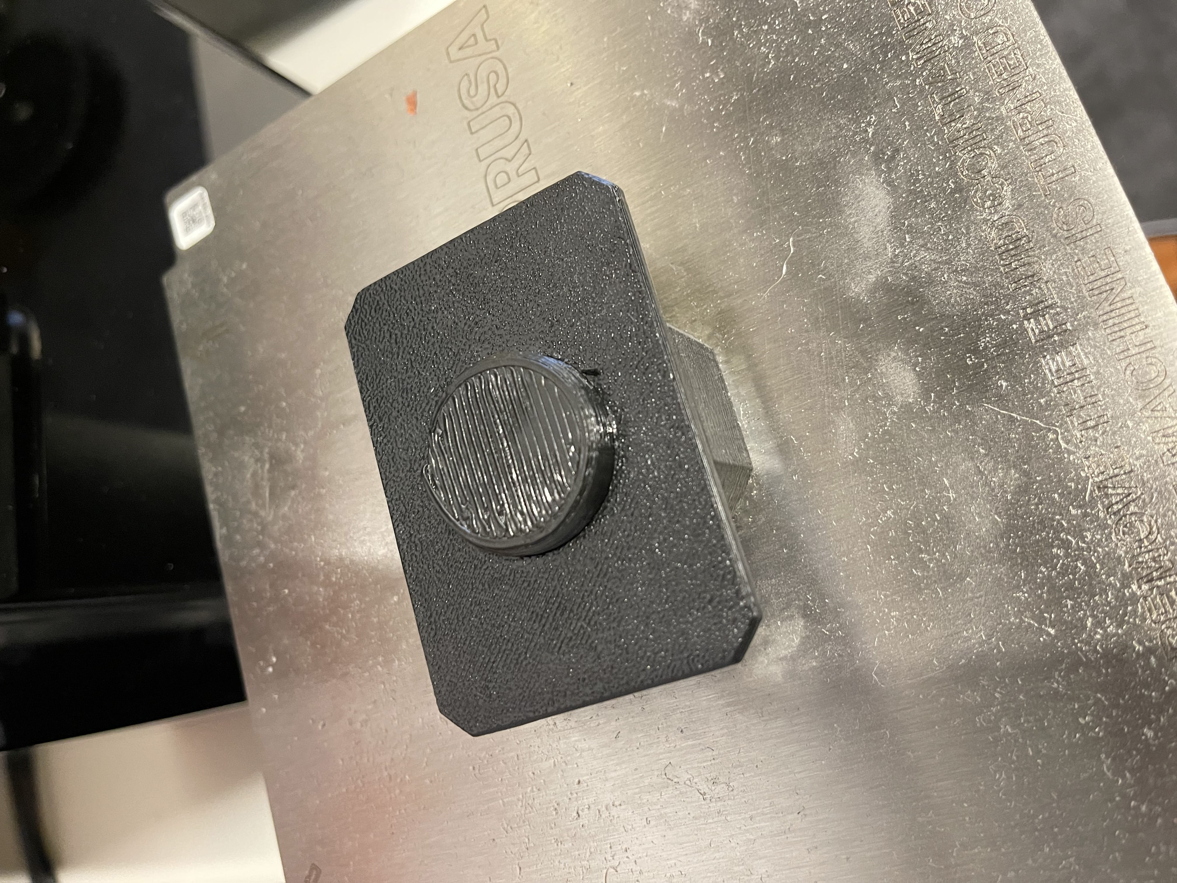 CW1/S tank lid button by LiLyOuNg | Download free STL model ...