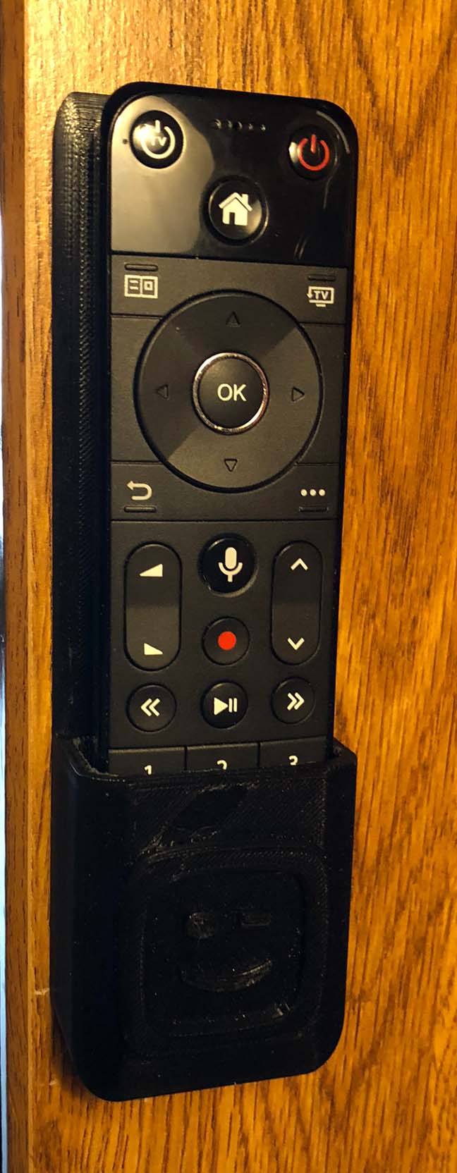 Telenet remote holder by Arendsoog Carine | Download free STL model ...