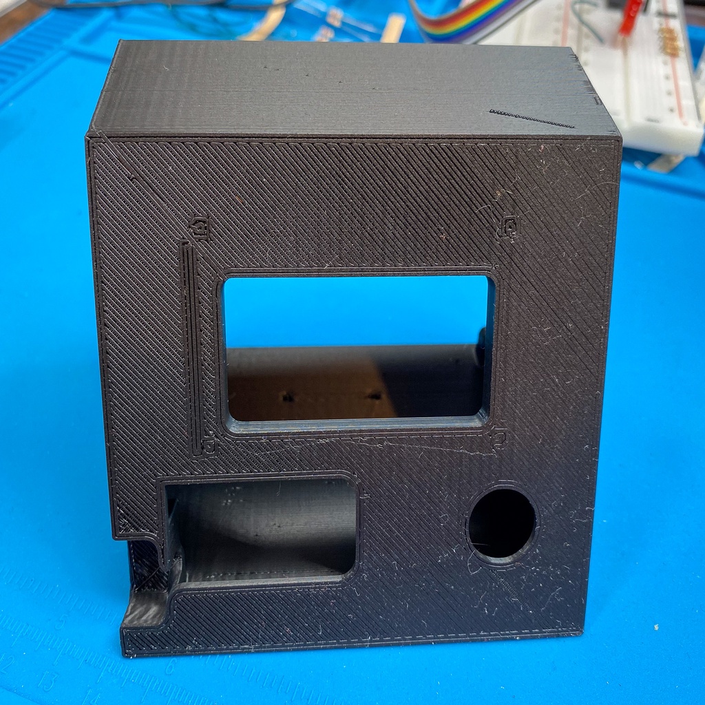 LCR-T4 Component Tester Angled Enclosure by Bobot | Download free STL ...