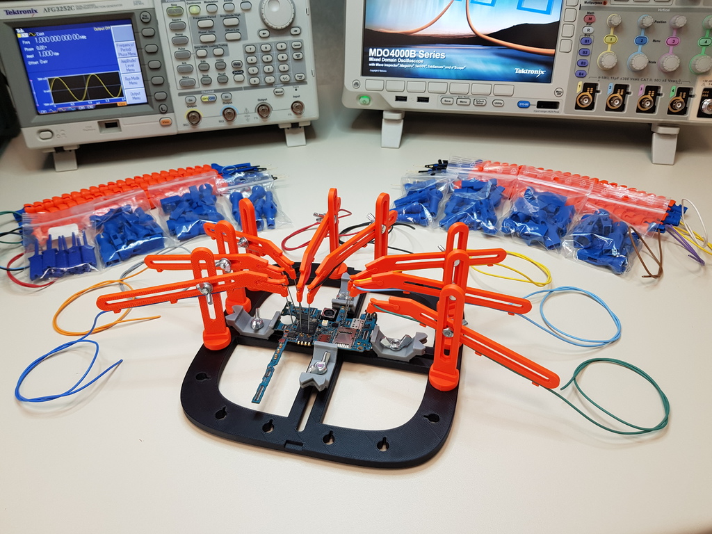 PCB Workstation with Needle-Probes by giufini | Download free STL model ...