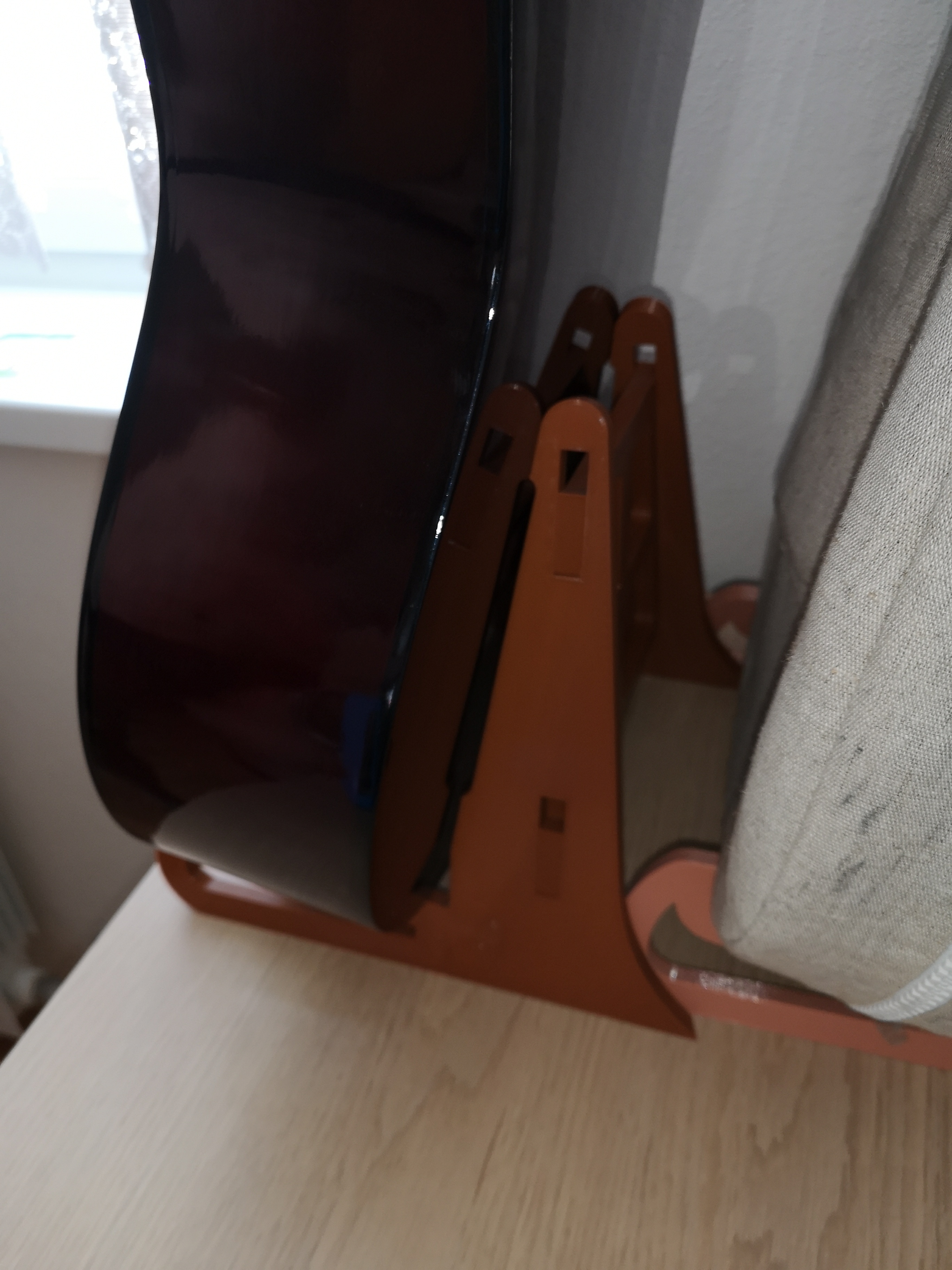 Guitar stand by Petour | Download free STL model | Printables.com