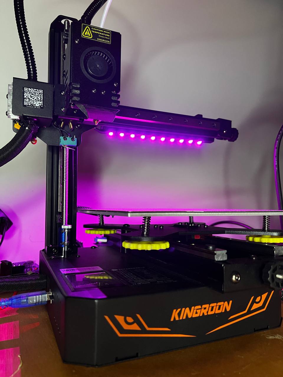 KP3S Pro -- Adjustable led bar Neopixel by LMaker | Download free STL ...