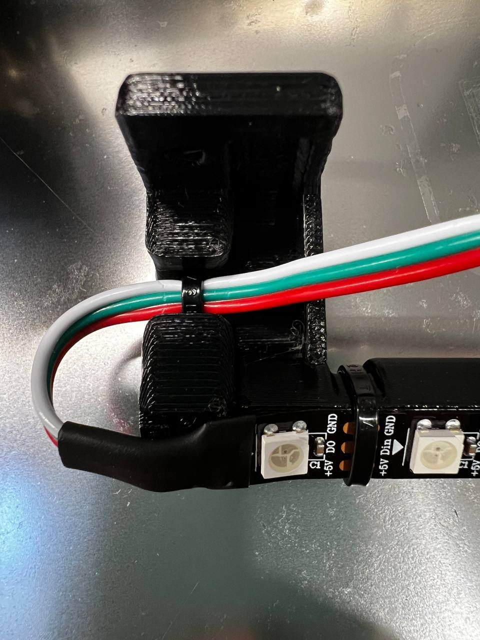 KP3S Pro -- Adjustable led bar Neopixel by LMaker | Download free STL ...