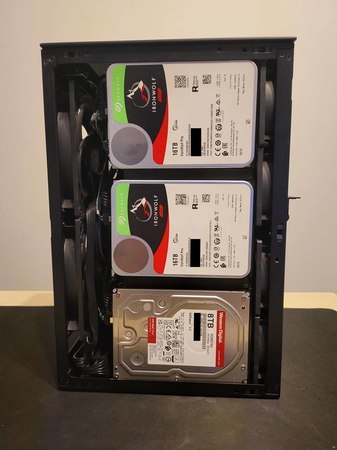 Custom 9x HDD Array Sled System for SSUPD Meshlicious by Raveen Kumar ...