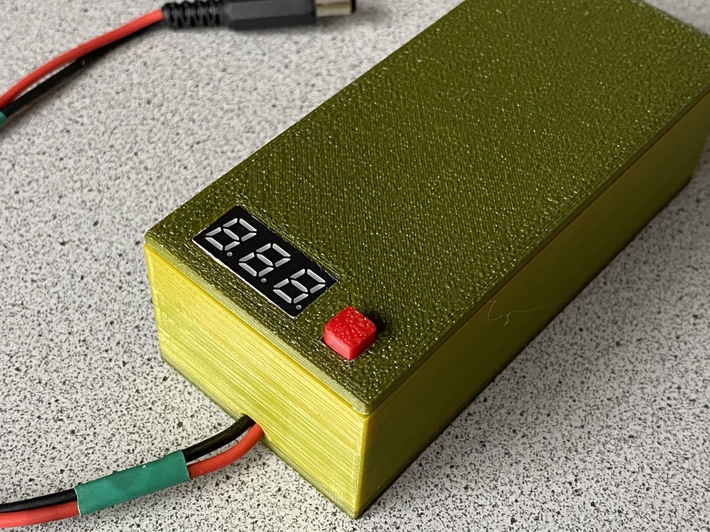 LiIon 18650 Battery Box by Tritschi | Download free STL model ...