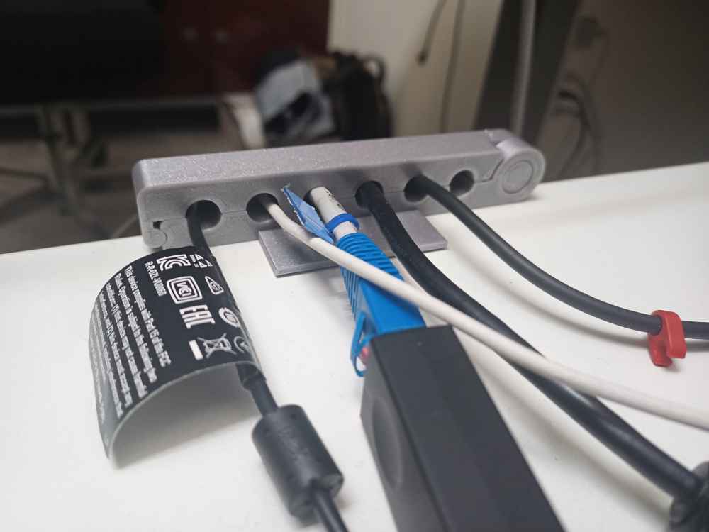Print-In-Place Cable Organizer Table Clamp by knives127 | Download free ...