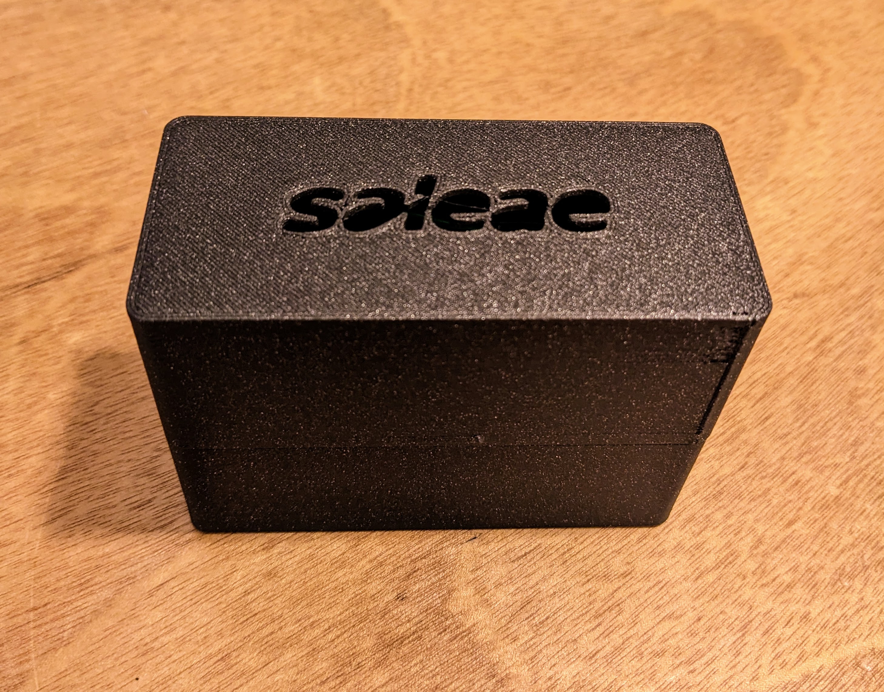 Saleae Logic 8 Case by MattHope | Download free STL model | Printables.com