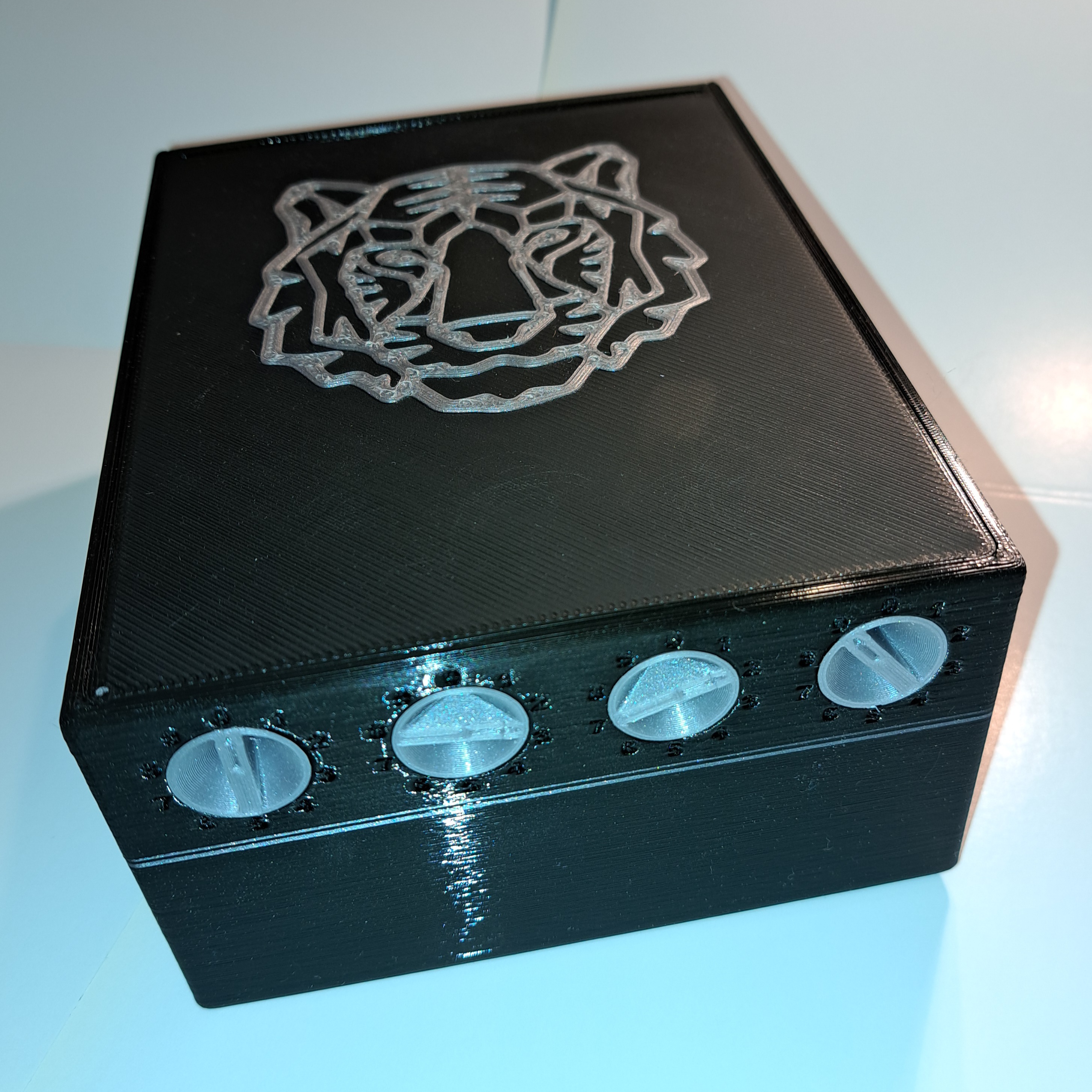 Safe 4-digit lock by Milos | Download free STL model | Printables.com