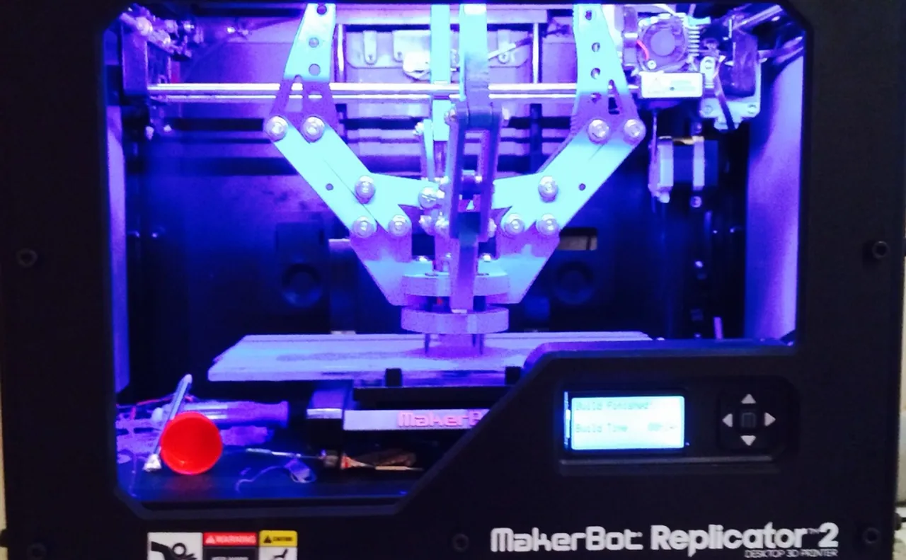 Robot Gripper STL by Haqbany | Download free STL model | Printables.com