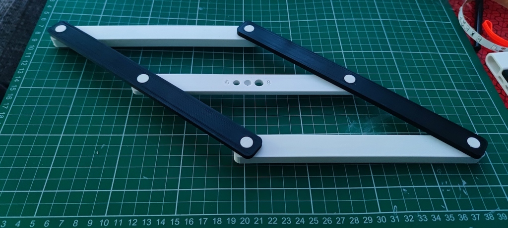 Screwless Center Gauge (Center Finder/Doveling Jig) by Oğuzhan BAŞAR ...