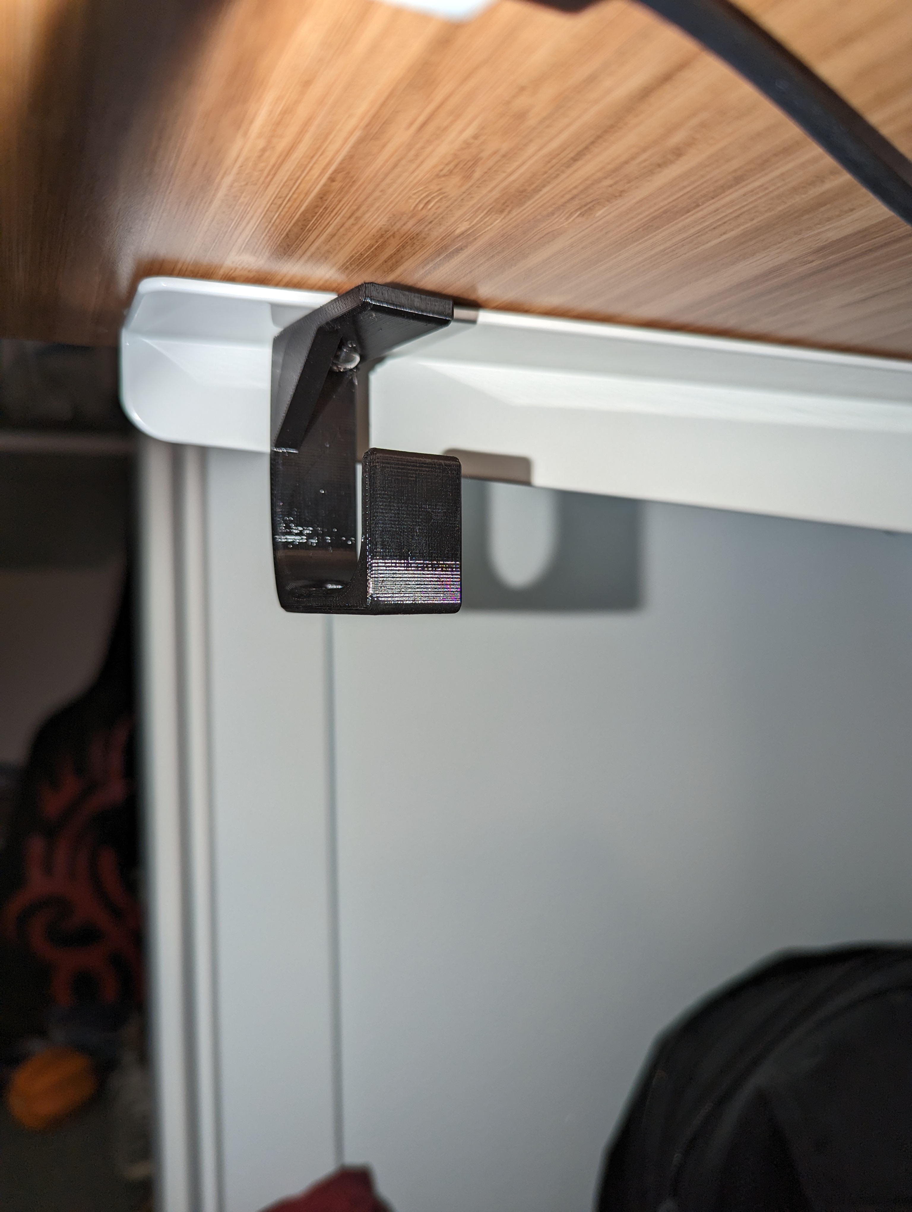 Flat top under table hook by Ben | Download free STL model | Printables.com