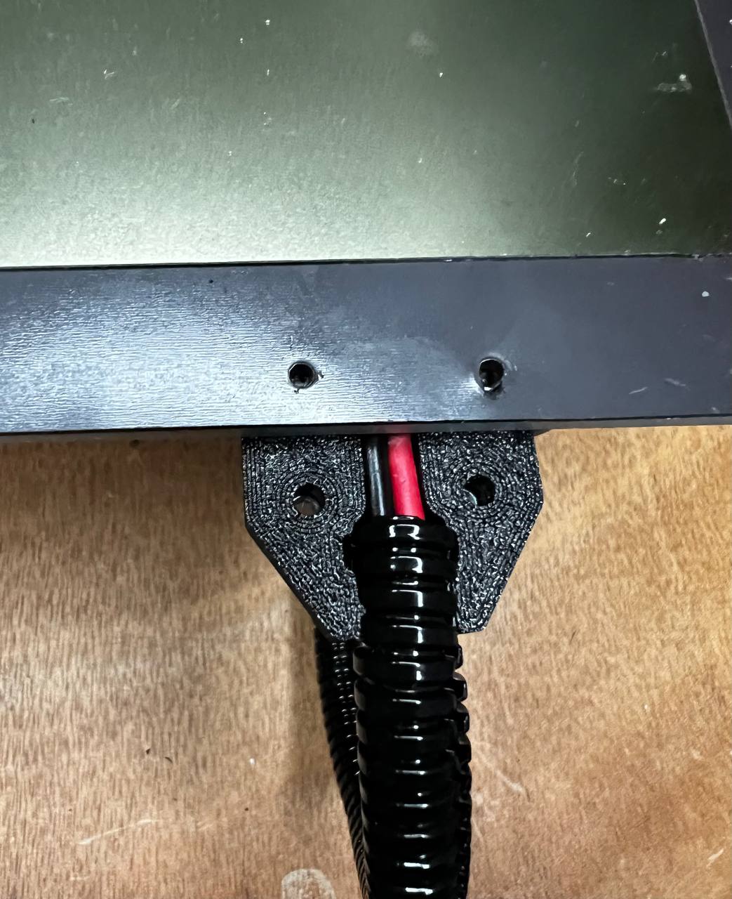 KP3S Pro -- Heatbed cable cover by LMaker | Download free STL model ...