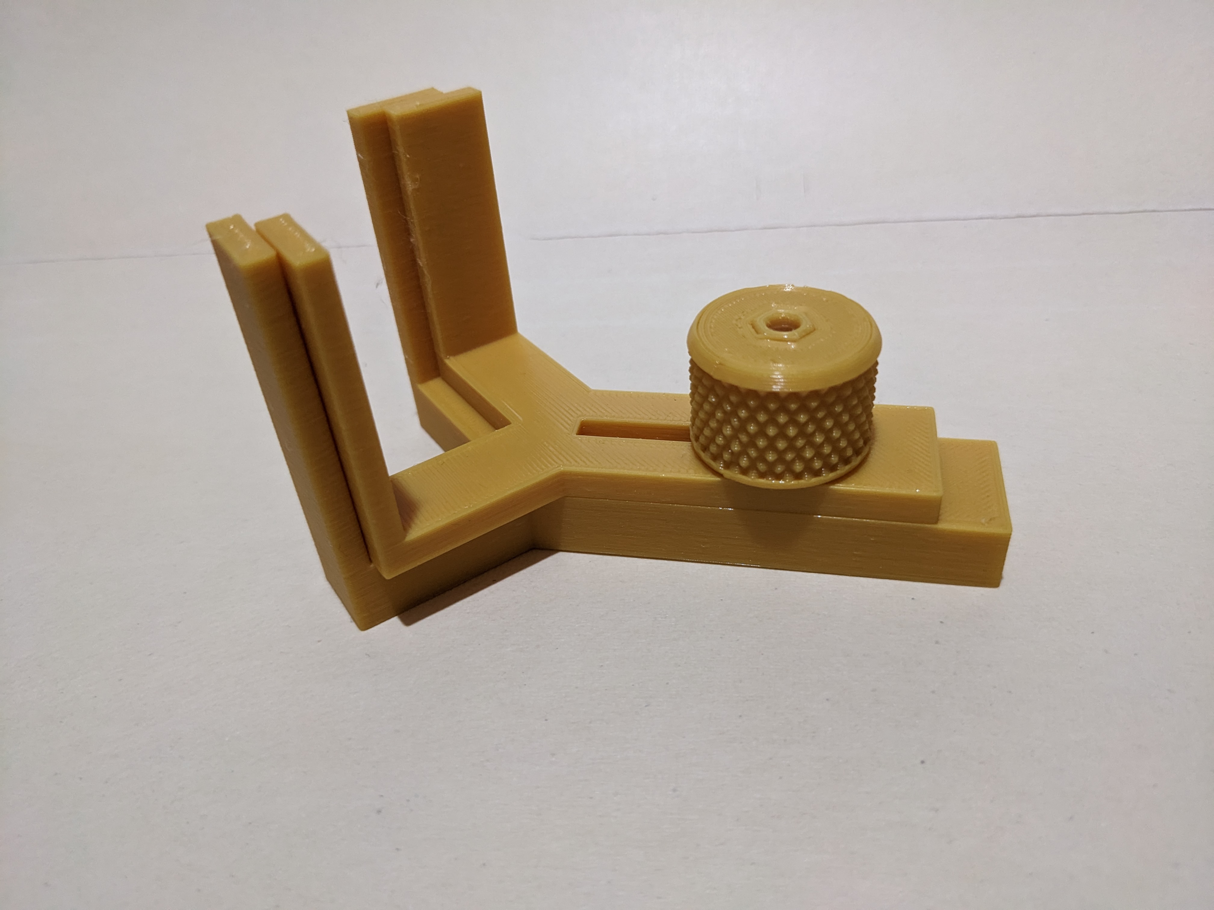 90 Degree Corner Clamp Remix by GazzaS | Download free STL model ...