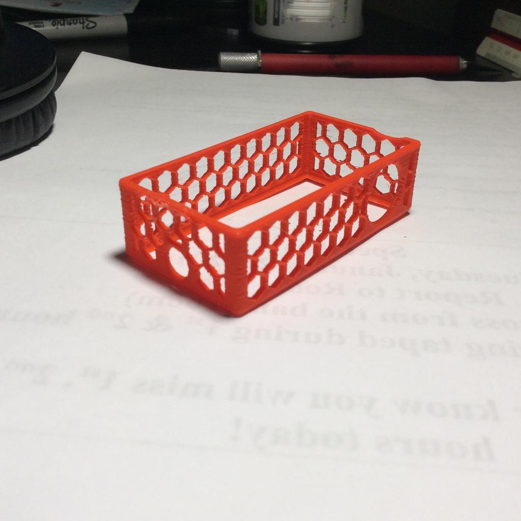 Honeycomb MFLB Case by Hootsumdaddy | Download free STL model ...