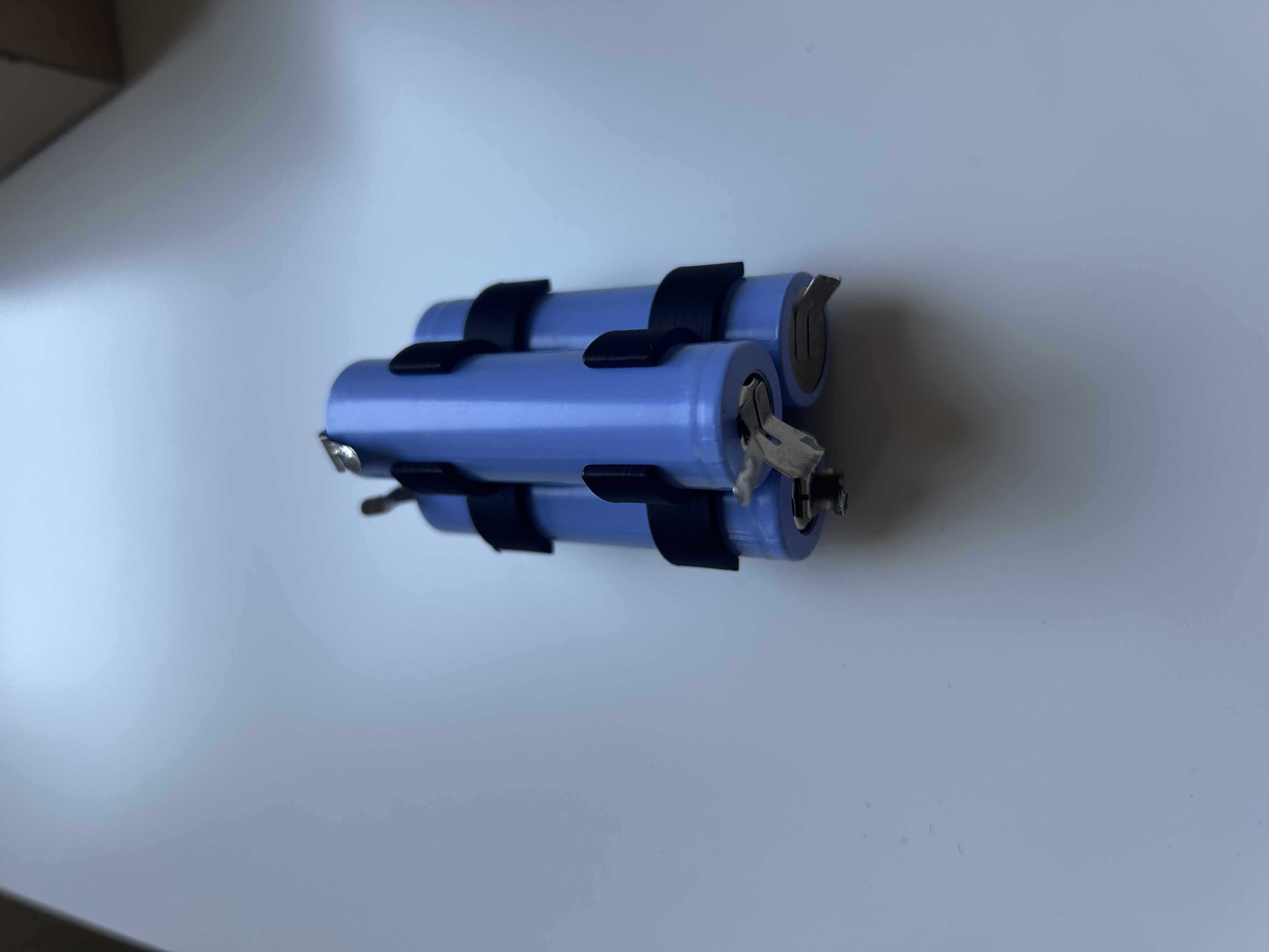 18650 - 3S holder with thermal and electric isolation by Max | Download ...