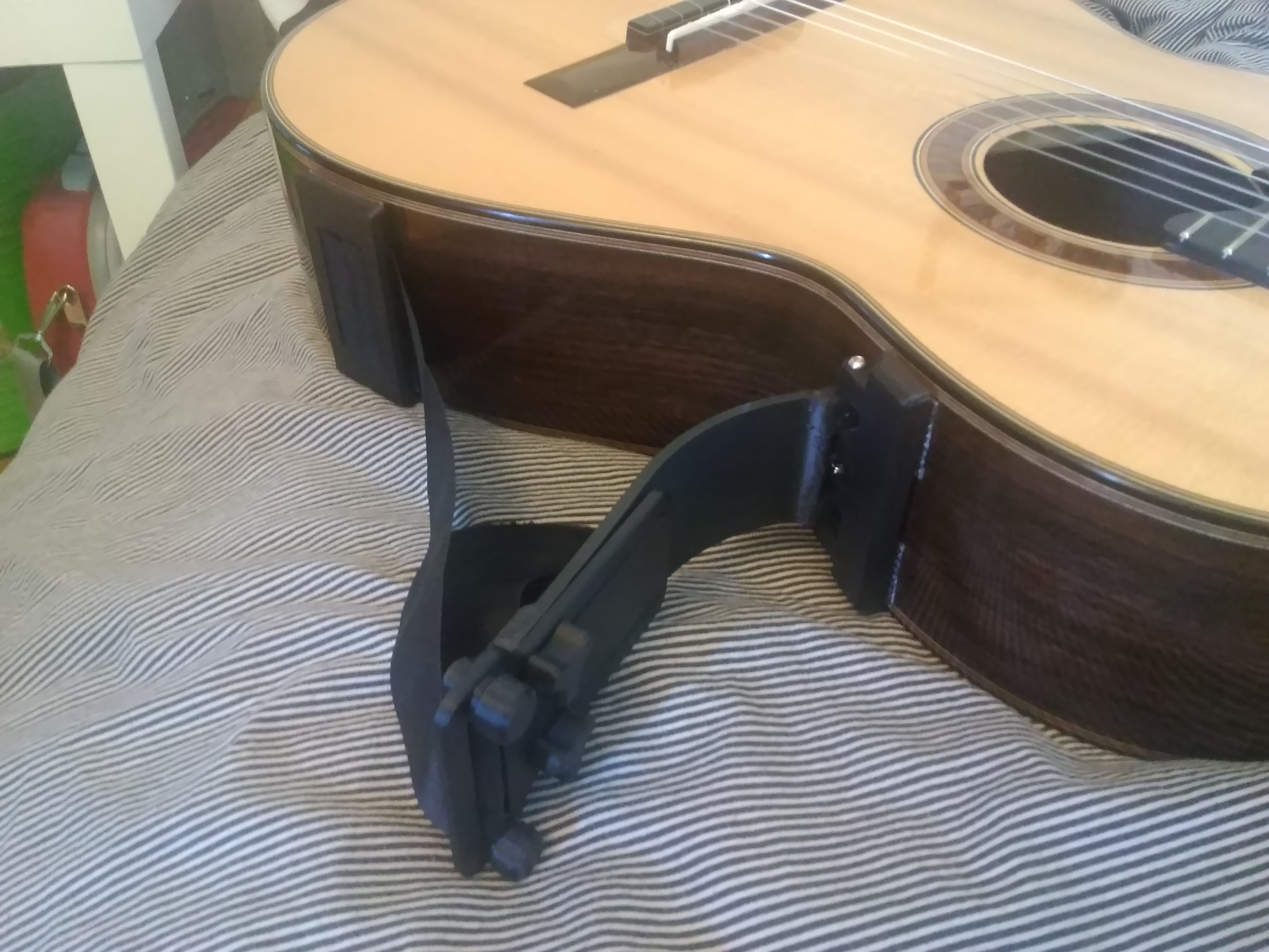 Gitarrestütze / Guitar Support by Lafritz | Download free STL model ...