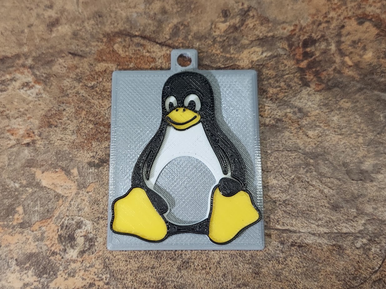 Linux Tux Penguin Logo Plate and Keyring by ValleyGeek | Download free ...
