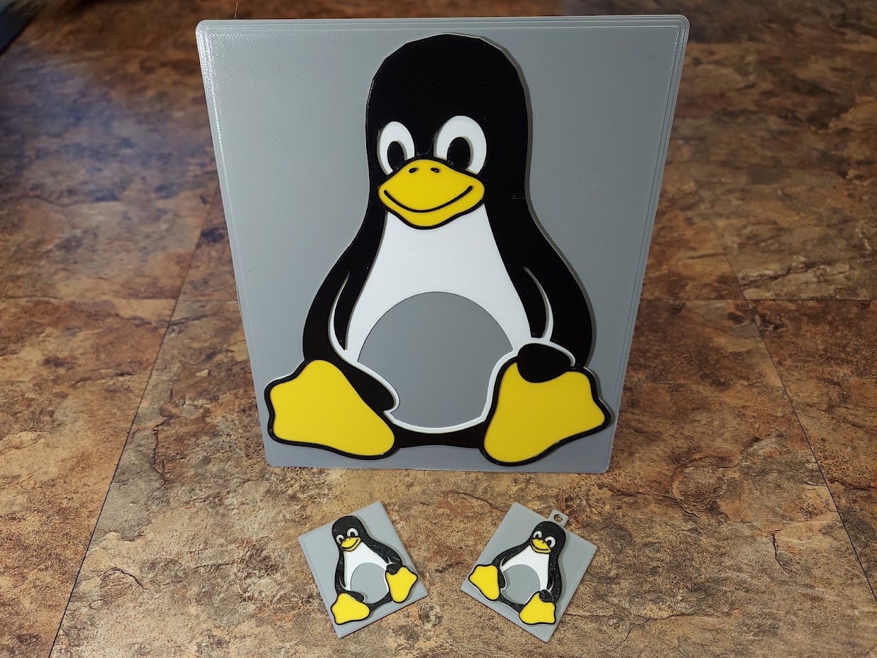 Linux Tux Penguin Logo Plate and Keyring by ValleyGeek | Download free STL model | Printables.com
