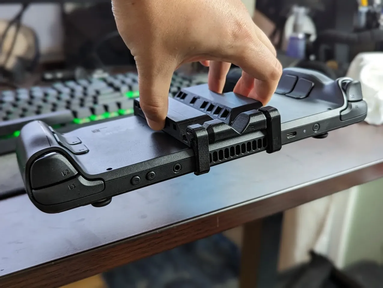 Gooseneck Arm Adapter for Hands Free SteamDeck by NorthStrider ...