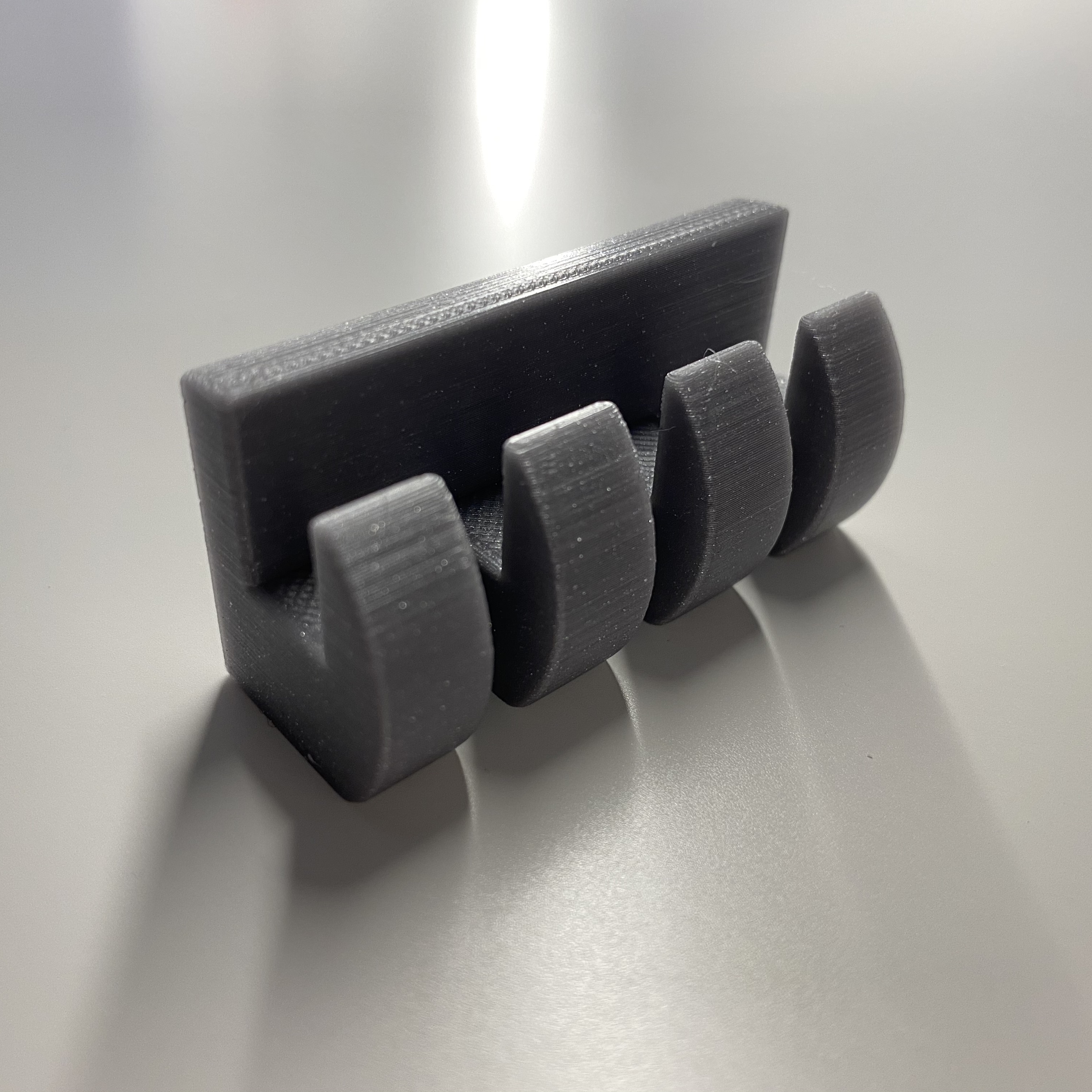 Cable Organizer (3 or 5 Cables) by Jasir | Download free STL model ...