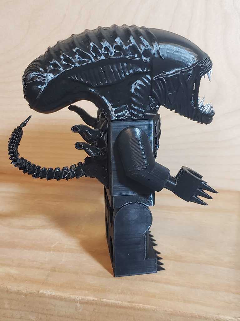 Xenomorph Alien LG LEGO Fig by Spaceman Spiff | Download free STL model ...