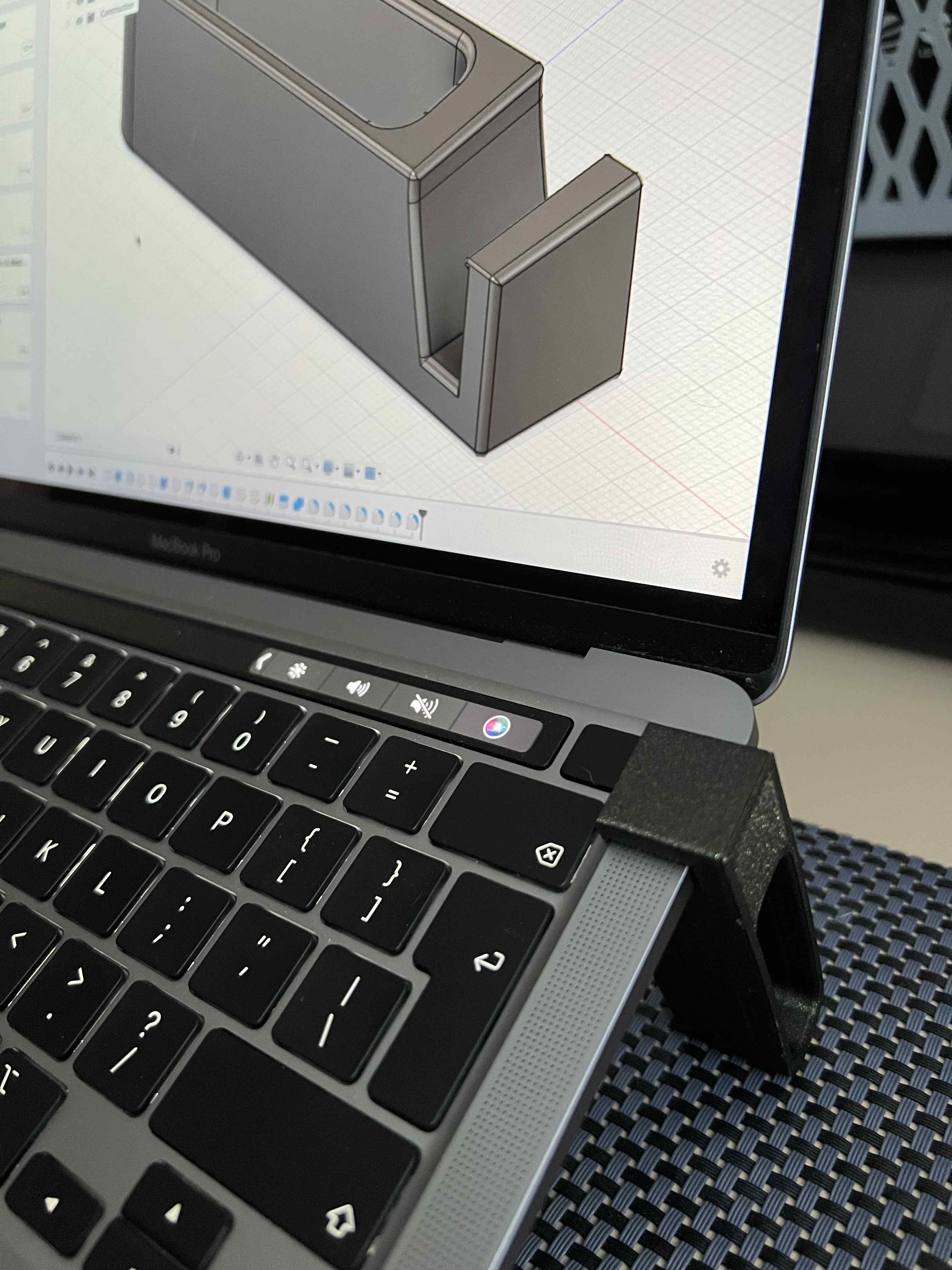 stand for macbook pro m1 13 inch by mario3d | Download free STL model ...
