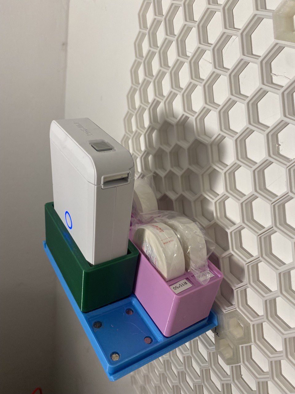 Gridfinity Niimbot- D110 label sticker roll holder by EmanuelTB ...