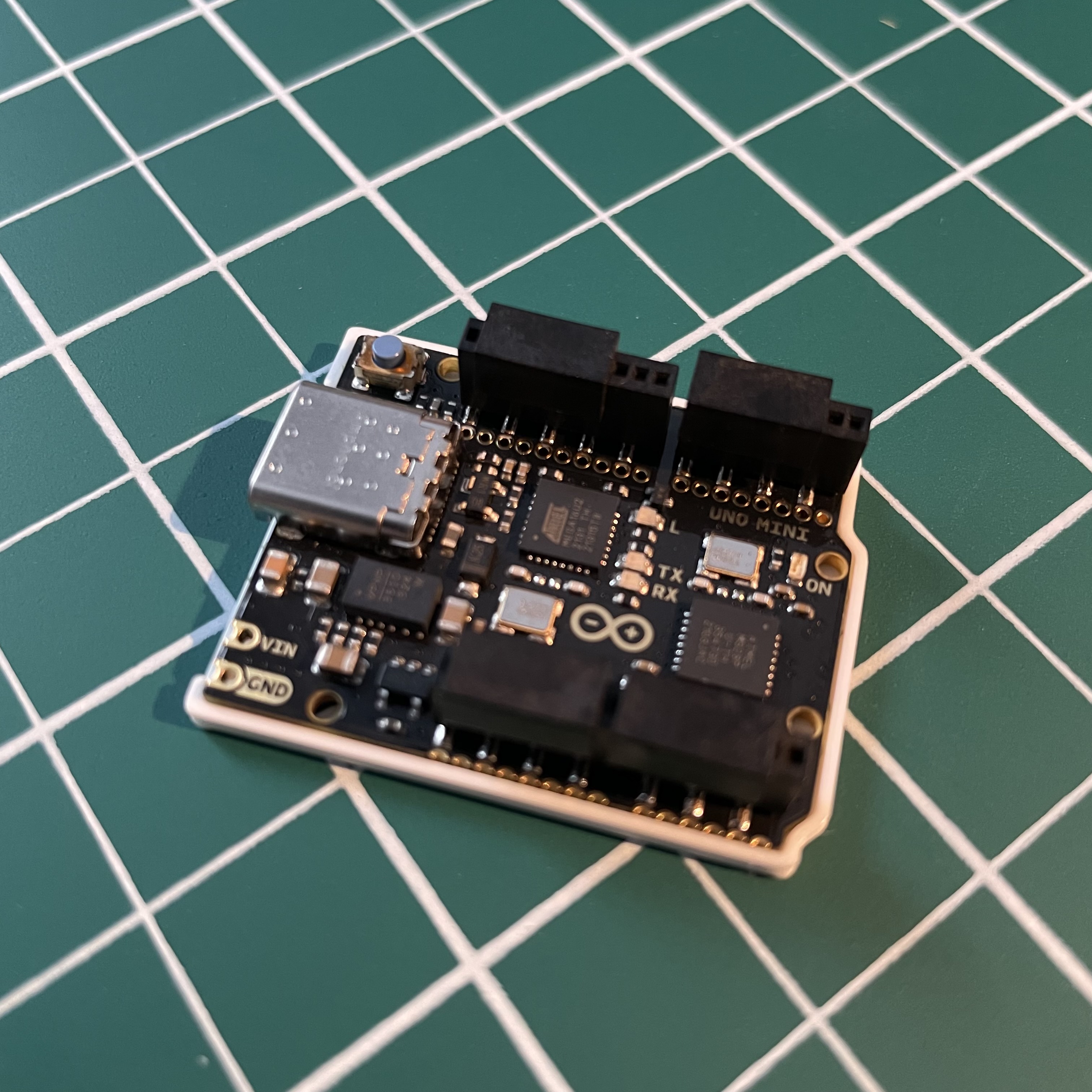 Arduino UNO MINI Limited Edition Bumper by DaHouzKat | Download free ...