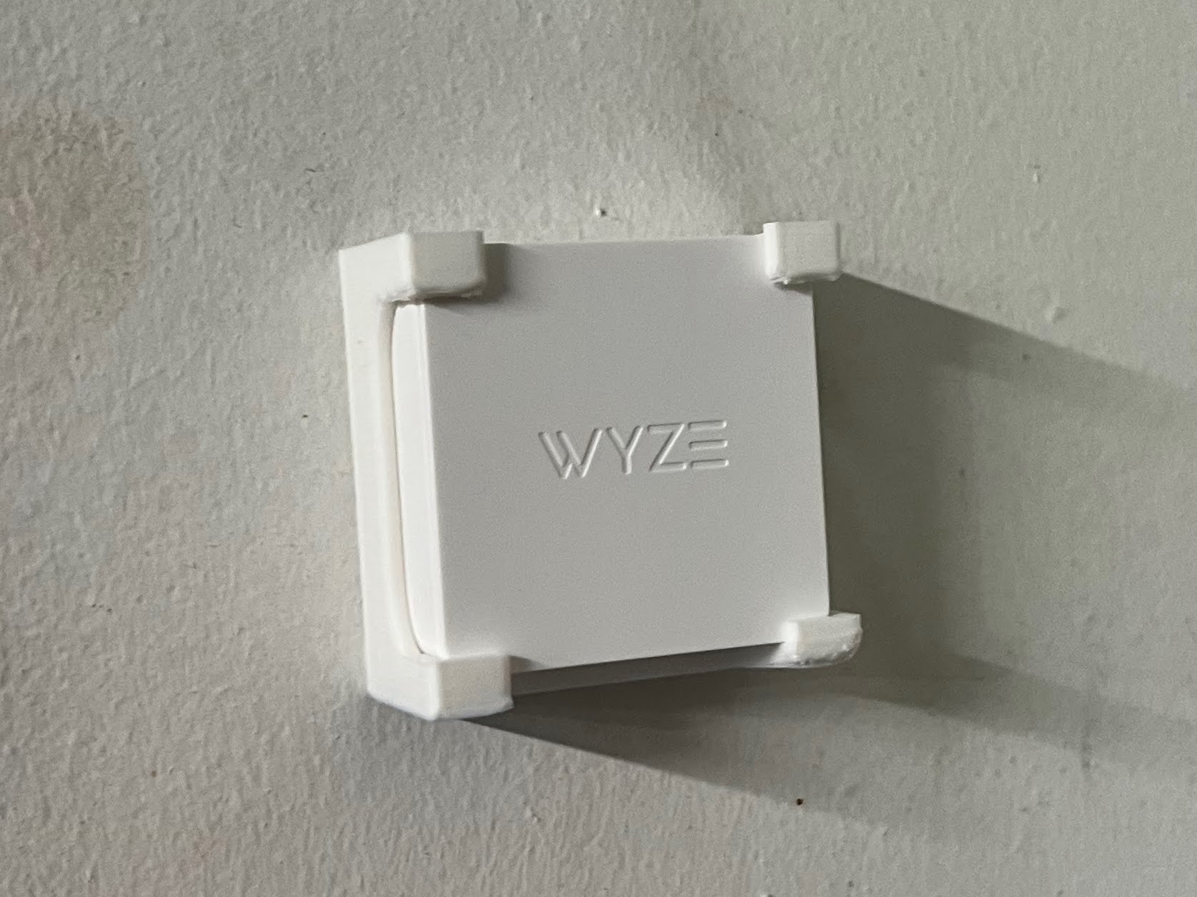 Wyze Climate Sensor Wall Mount by astroukulele | Download free STL ...