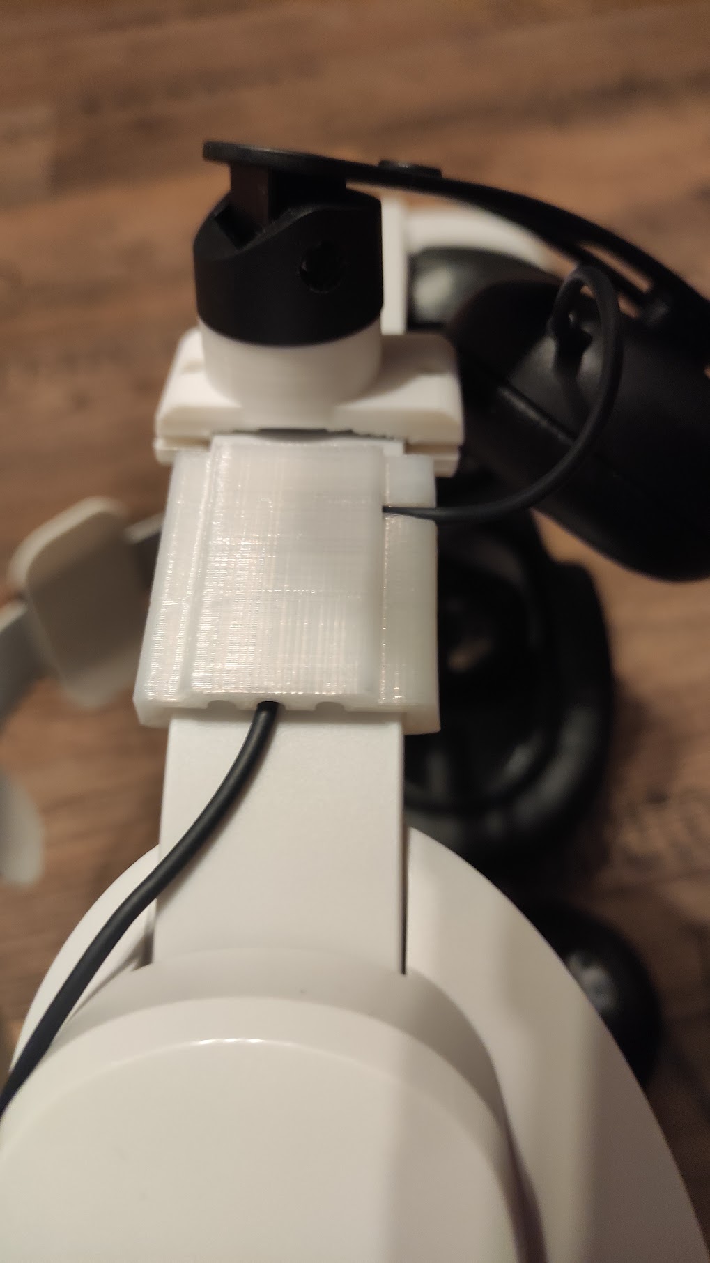 Pico 4 DAS Headphone adapter + cable guides + splitter mount by LWC ...