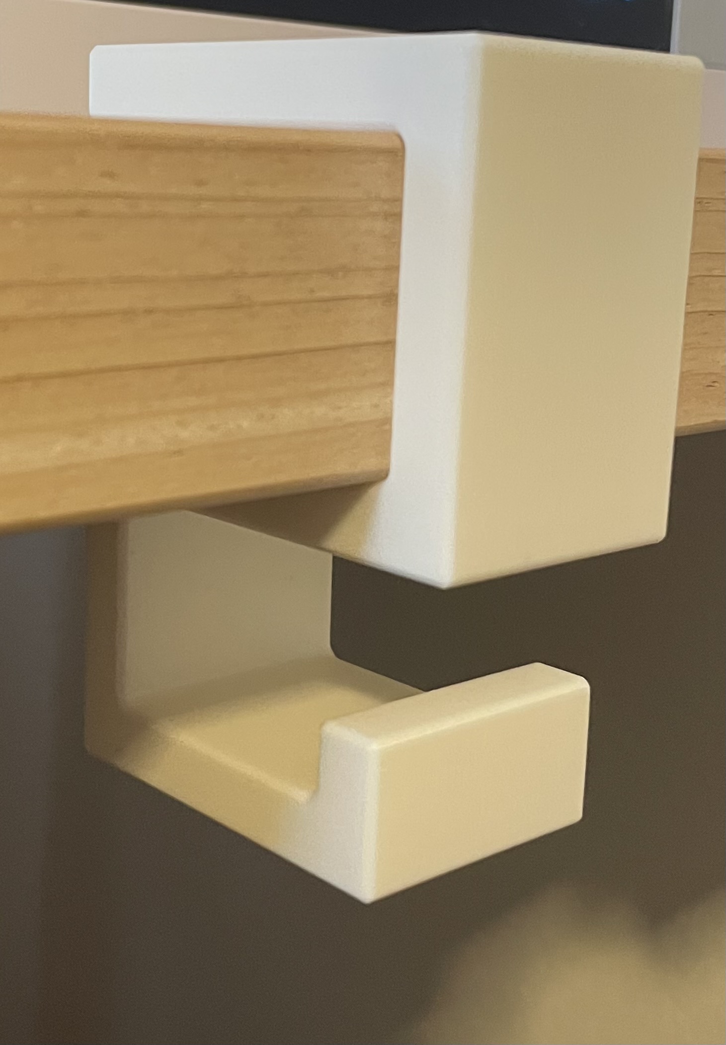 Desk hook for headphones by MRM | Download free STL model | Printables.com