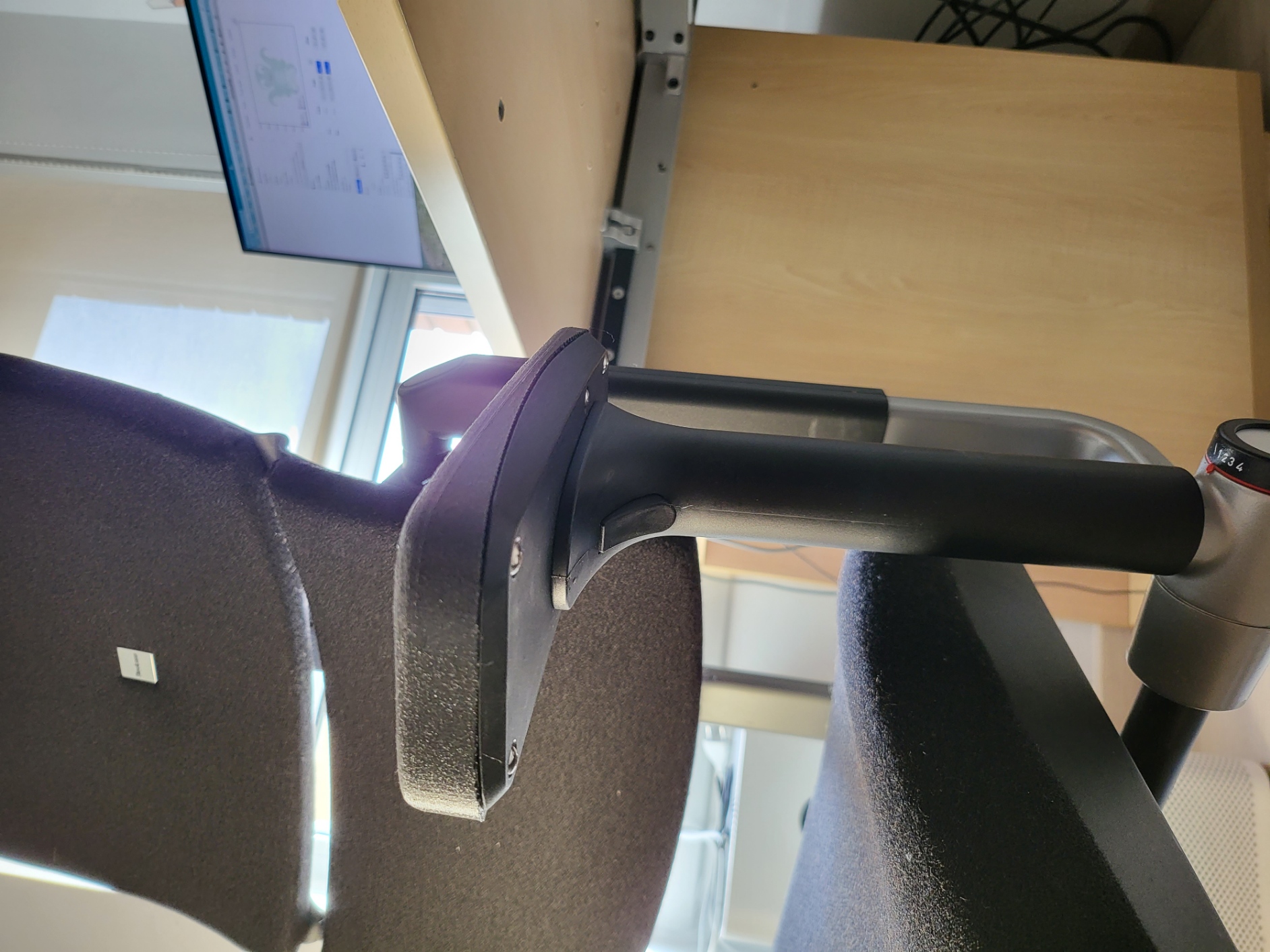 Arm replacement for Steelcase please by marcvivet | Download free STL ...