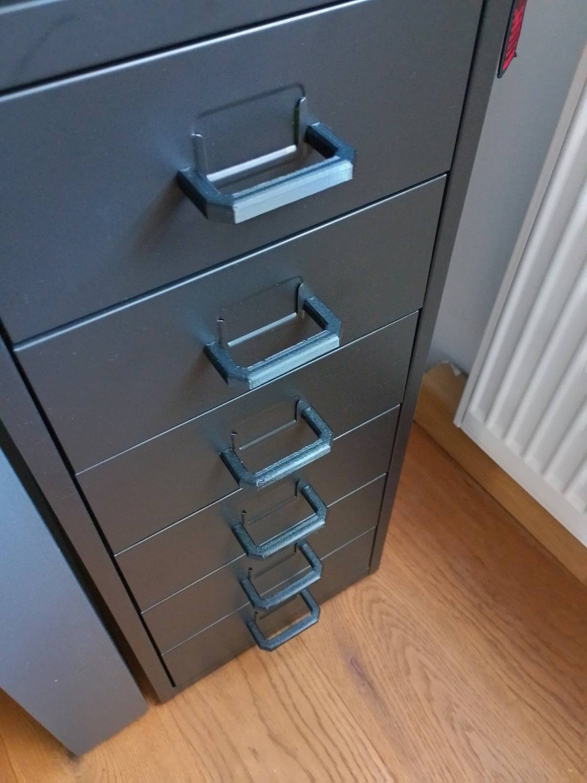 Helmer Drawer Handle by skopjanecot | Download free STL model ...