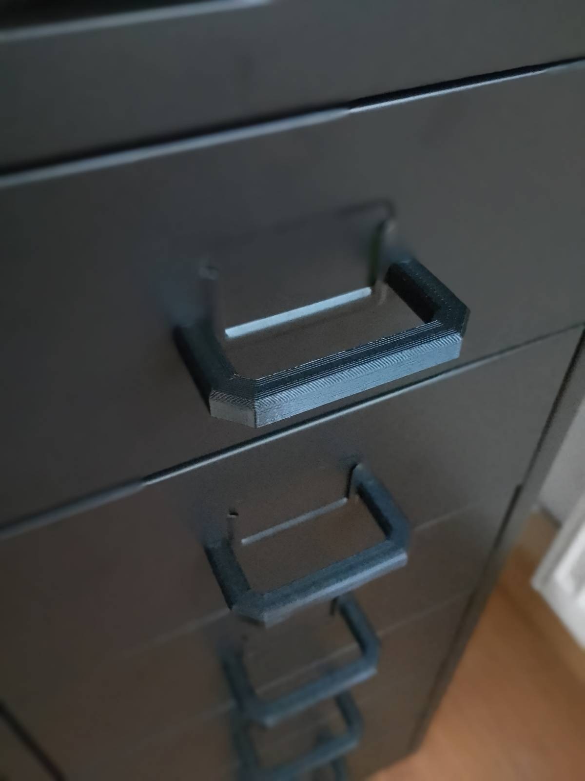 Helmer Drawer Handle by skopjanecot | Download free STL model ...