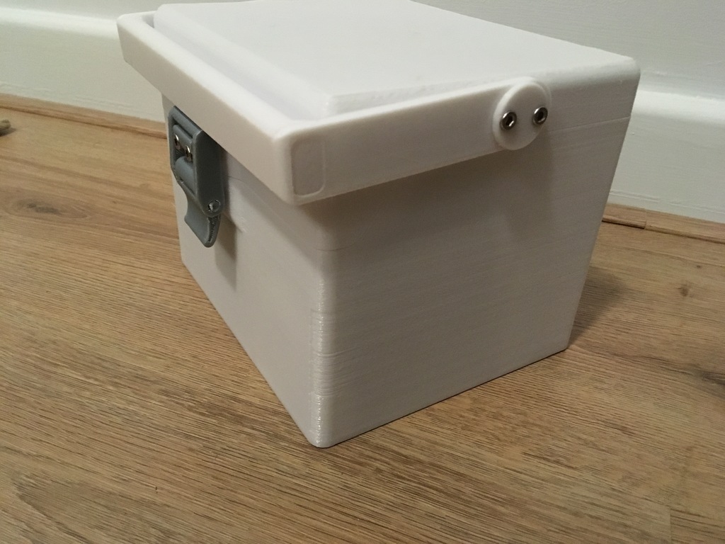 Tool box for a Makita Router (DRT 50Z) by Martin_au | Download free STL ...